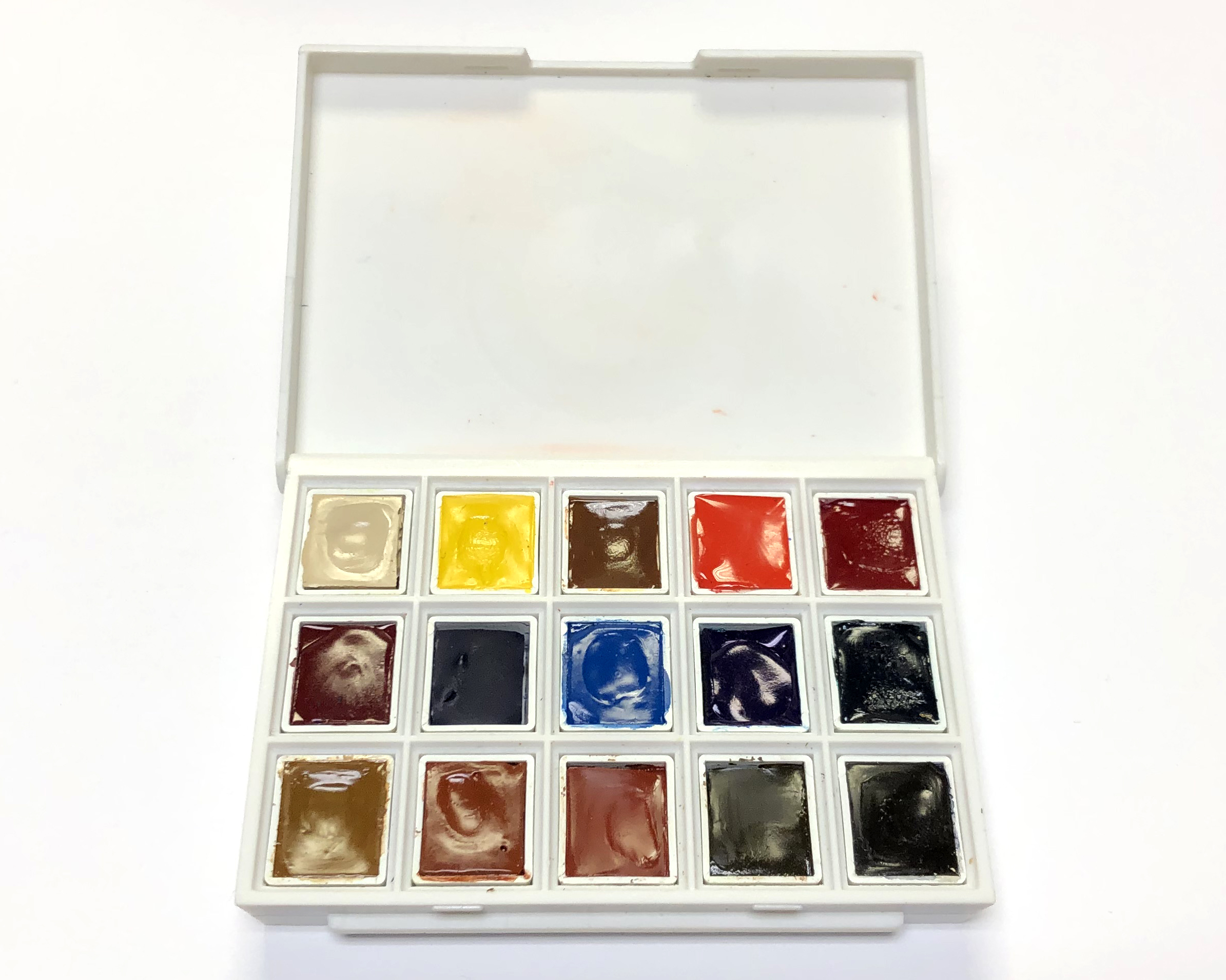 Review: Daniel Smith Ultimate Mixing Watercolor Half Pan Set – Jen de Leon