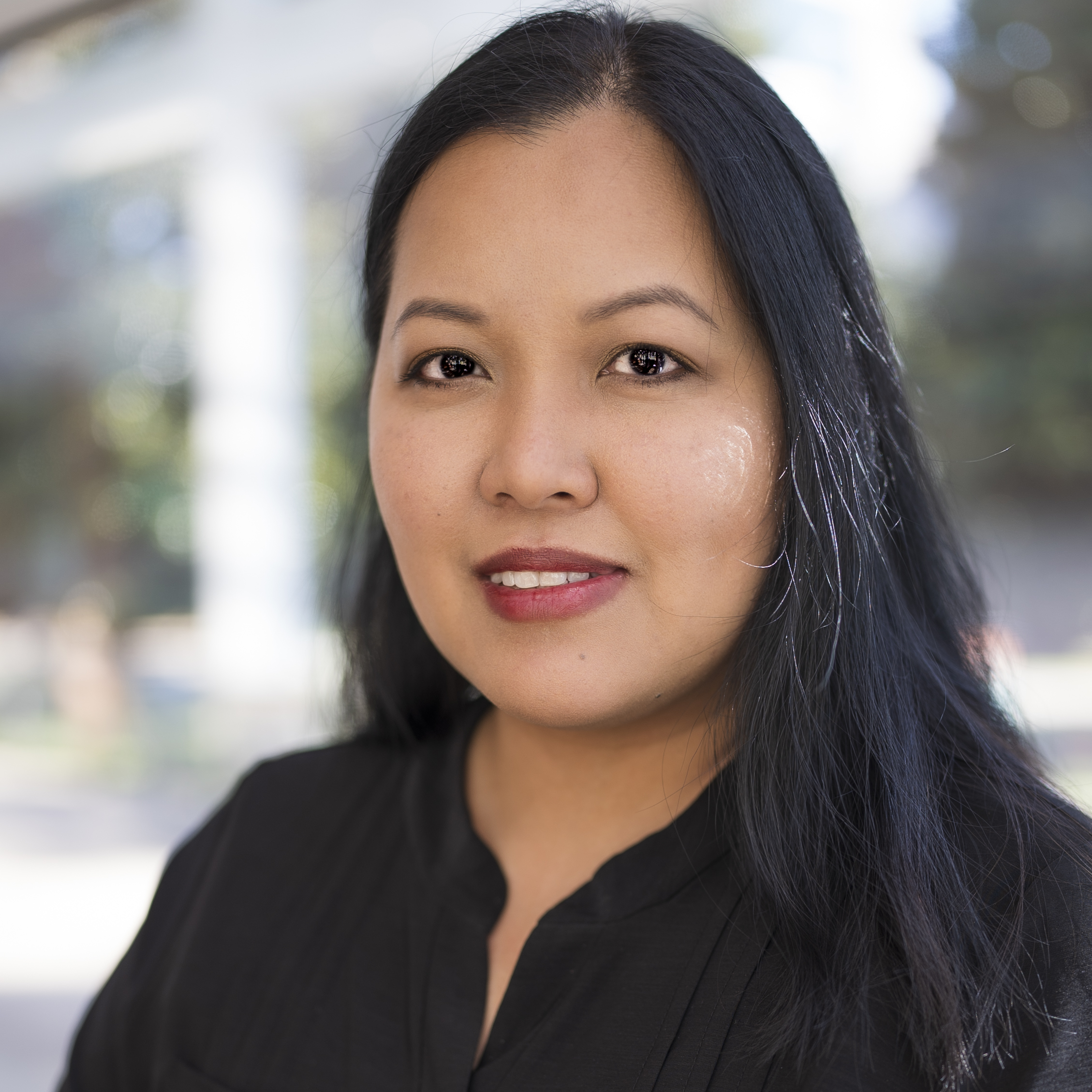 About – Jen de Leon